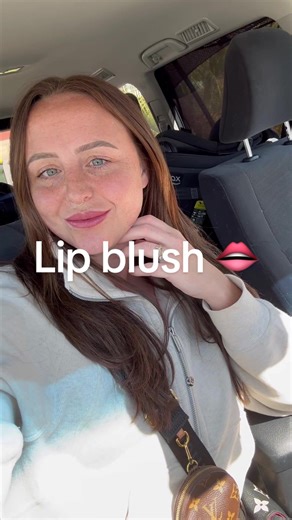 Lip Blush Makeup Tutorial for Stay-at-Home Moms | VV.ALLURE