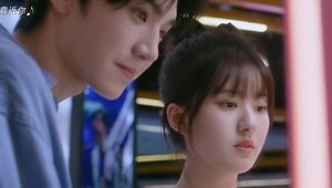 89K views · 5.4K reactions | The male god grabbed the doll for Zhao Lusi, and Zhao Lusi couldn't help but be moved 男神给赵露思抓娃娃，赵露思忍不住心动了 #中国电视剧 #ChineseDrama #cdrama #dramachina #偷偷藏不住 #赵露思 #陈哲远 #HiddenLove #ZhaoLusi #ChenZheyuan | ซีรีส์จีนคลับ C-Drama Club | Facebook