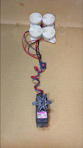 Powering 4 Buzzers With New Gear Motor Generator #dcmotor #tech #shorts