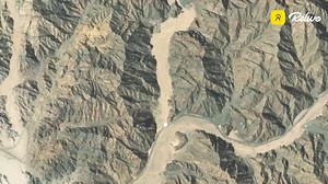 انواع المسارات : 1. المسار الدائري او الحلقي Loop Trail : وهو المسار الذي يبدأ وينتهي في نفس النقطة لكن لا يمر بنفس المسار في رحلة العودة مثل الوادي الملون بوادي وتير 2. مسار الذهاب والعودة Return trail /Out& back trail وهو المسار الذي يبدا بنفس النقطة وينتهي بها ويمر مسار العودة بنفس مسار رحلة الذهاب مثل وادي دجلة 3. المسار الخطي من نقطة الى نقطة Point to Point : وهو المسار الذي يبدأ بنقطة وينتهي بنقطة اخرى مثل درب ابو جالوم 4. مسار المراحل Stage trail : وهو المسار المكون من عدة مراحل ومثال ذلك