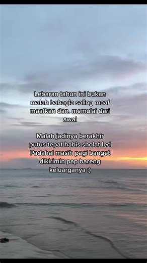 Stunning Sunset Beach Scenes Captured on Video