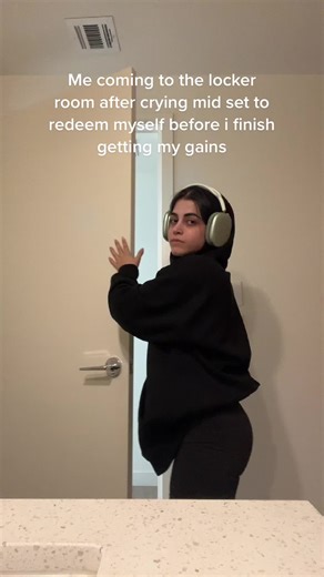 literally had this exact experience the day i recorded this HAHA always on the days you wear a hoodie to the gym too