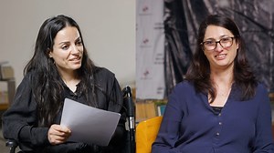 L-aħħar episodju ta' Marelli! Illum Maria tlaqqana ma' Simone. Simone hija bint Victoria waħda mill-ewwel residenti f'DAR Bjorn. Bjorn kien mar jara lil Victoria d-dar tagħha u kienet il-mottiv biex jibda jagħmel xi ħaġa.... Illum 7 snin wara Bjorn qed jaħseb fit-3 proġett li ħa niġbru għalih nhar il-Ħadd li ġej. Marelli hu podkast imexxi minn Maria bil-għan li nżidu aktar għarfin fuq il-kundizzjoni u x'tagħmel ALS Malta . ❤️ Segwi dan l-episodju u agħti donazzjoni ❤️ ➕ BOV Mobile Pay - 79096249