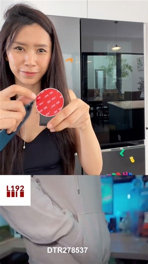 1.9K views · 3 comments | MagSafe magnetic bracket desktop folding mobile phone bracket Tesla floating screen car navigation bracket #kosoma #L192 | L192 | Facebook