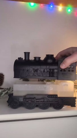 8FT Long Santa in Monster Truck Christmas Inflatables Outdoor Decorations, Xmas Blow up Santa Driving Truck with Tree and Gifts Boxes, X-mas Inflatable Yard Lawn Party Holiday Decor