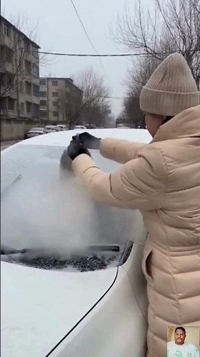 This method is successful to remove ice from frozen car windows