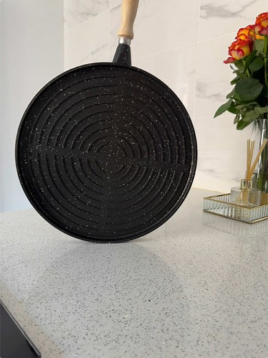 Uhlola iNonstick Frying Pan eNizamiye Complex