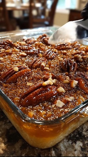 138K views · 670 reactions | Pecan Pie Cobbler Ingredients For the Cobbler Topping: 1 tbsp baking powder ½ tsp ground cinnamon ½ cup sugar 1½ cups gluten-free flour (or all-purpose flour) 1 tsp vanilla extract | Happy Recipes | Facebook