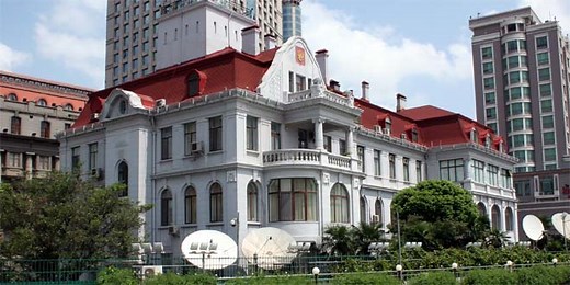 Konsulat vs Botschaft - Unterschied und Vergleich - Blog 2026