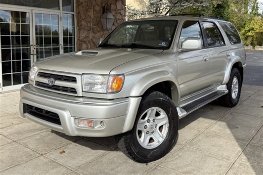 No Reserve: 2000 Toyota 4Runner SR5 4WD