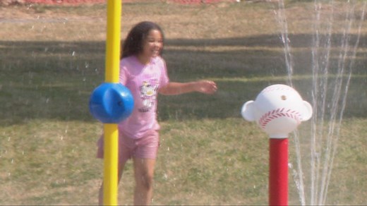 New baseball-themed splashpad opens at Cummings Field