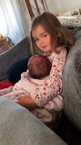 38K views · 485 reactions | Ela pensou que sua irmãzinha queria outra coisa e sua resposta foi tão fofa quanto engraçada. Créditos: Molly Robertson Tik Tok: @mollyrobertson8 (https://www.tiktok.com/@mollyrobertson8?lang=en) | Super Mãe | Facebook