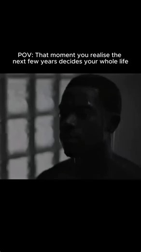 BUSINESS💰 MOTIVATION🚀 MONEY | space enthusiast best known as the founder of Amazon.com. Starting his career in finance on Wall Street, Bezos left a high-paying job in... | Instagram