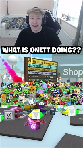 WHAT IS ONETT DOING?? (Bee Swarm Simulator)