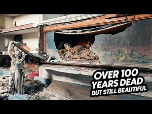 The Heartbroken Bride in a Crystal Coffin… Still Wearing Her Wedding Dress