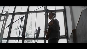 Das ist JAKOB und Jakob macht Musik.  Welche Musik? Richtig, richtig gute! (Das finden zumindest wir ) Also hört jetzt rein  www.startnext.com/jakob-lp | startnext | Facebook