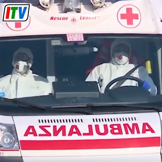 ULTIMO MONITORAGGIO IN IRPINIA E CAMPANIA: L'INFLUENZA IN CRESCITA, PICCO TRA POCHI GIORNI. RALLENTA IL COVID Ultimo monitoraggio Irpinia e Campania. L'influenza stagionale é in crescita, il picco previsto nella prossima settimana. Rallenta però la diffusione del Covid, stabile il numero dei ricoveri per le forme più severe. Raccomandata la mascherina nei luoghi affollati. ➡Servizio di Christian Masiello #itv | IrpiniaTv | Facebook