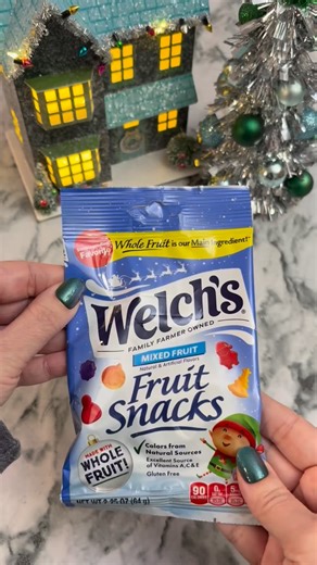 16 reactions | Welch’s Holiday Fruit Snacks! ☃️ The mixed fruit...