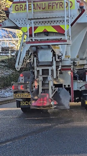 Our highways maintenance teams are hitting the road again gritting priority roads across Swansea this afternoon and this evening to help keep the city moving. We routinely grit around 480km (45%) of the roads in Swansea. The routes are based upon the type of road and its importance in keeping traffic moving. All major roads are treated, as well as key local roads such as those that serve industrial or shopping centres, access to hospital A&E departments, or those on main bus routes. Link roads a