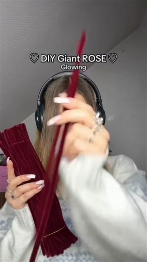 Craft Canvas on Instagram: "DIY that makes your room feel expensive ✂️✨ #diyprojects #aestheticcrafts #craftloverusa #creativeprojects #homestylingideas"