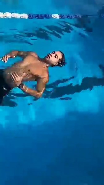 Master Backstroke Arm Movements – Swimming Technique You Need to Know