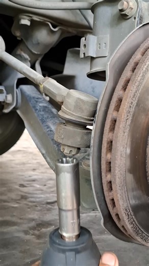 how to open a tie rod without a puller #howto #reels #mechanic | Juna Punya