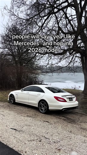 V8 > tablet screens and batteries #fyp #carsoftiktok #mercedes | Mercedes-benz