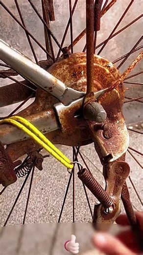 A convenient method for installing bicycle springs 🚲🔧
