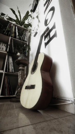 Music First Audiophile on Instagram: "😀 SOULNOTE D-2 digital converter SOULNOTE's X-3 10MHz external clock ACCOSTIC ARTS POWER 3 Silent Angel Munich M1 Network Music Streamer Sonus faber Sonetto VIII Cammino reference - spk 14.4 ref cables Luxman EQ-500 phono pre amp MICHELL GYRO SE turntable Luxman LMC-5 cartridge Jelco SA-750D tone arm"