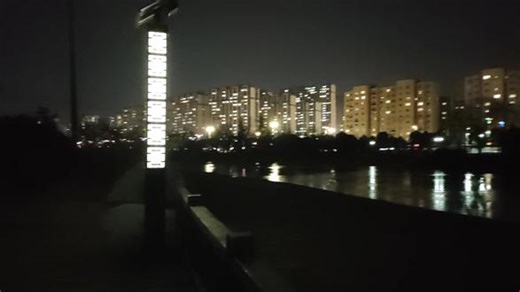 今天晚上有点冷，#河边随拍 #跑步减肥