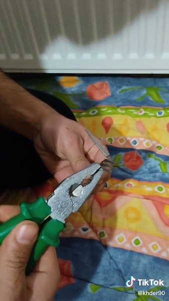 How to Use Pliers for Precision Wire Cutting