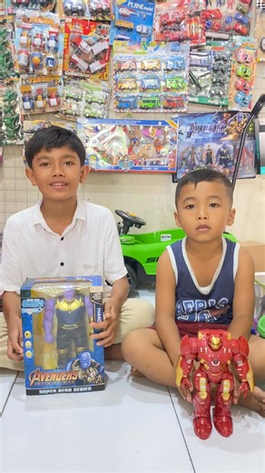 mii toys on Instagram: "review dan balapan robot di mii toys #robot #ironman #thanos"