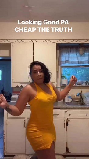 183K views · 13K reactions | Let a kardashian throw these outfits on and now you got a new trend! Remember when ya’ll were bugging out over the FILA sneakers meanwhile back in the day you were roasted if u came out sporting fila! Rock what you can afford and make it look stylish!! #bodypositivity #confidence #lilsazonpacket | Lilsazonpacket | Facebook