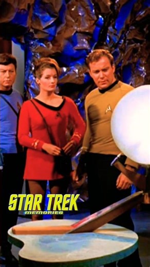 Kirk, Spock Bones & Dr Mulhall meet the ancient being Sargon - STAR TREK #alien #being