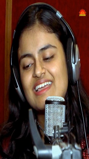 Bansi Thile Ki Haba | Ananya Sritam Nanda | Srikant Gautam | Suresh Panda | Sun Music #kanheidakuchhijamunakulaku #ananyasritamnanda #sunmusicbhajan #srikantgautam #sureshpanda #bhajan #krishnabhajan #newodiabhajan #ananyasritamnanadasong #ananyasritamnandabhajan #ananyasritamnandakrishnabhajan #kanheidakuchhijamunakulakuananyasritamnanda #odiabhajan2024 ► Video Credits ♫ Song Name: Kanhei Dakuchhi Jamuna Kulaku ♫ Singer: Ananya Sritam Nanda ♫ Lyrics: Srikant Gautam ♫ Music Director: Suresh Pand