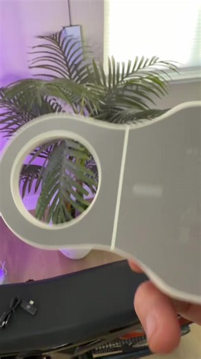 Instant camera upgrade for your phone 📸 This magnetic DSLR-style grip gives you a real shutter button, better balance, and steadier shots every time. Perfect for creators, travelers, and everyday photos — snaps on fast and feels amazing in hand. Once you use it, you won’t want to shoot without it. #tiktokshop #phonecamera #creatorgear #vlogging #techgadgets