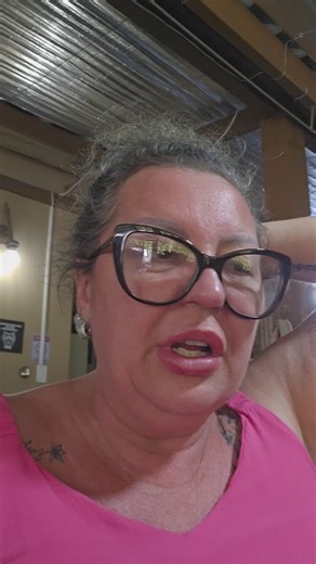 Ajudando o próximo em Blumenau on Instagram: "FINAL DE TARDE DE QUARTA-FEIRA...GRATIDÃO @janainareg ..POR TANTAS DOAÇÕES LINDAS, MINHA IMENSA GRATIDÃO ❤️🙏❤️🙏❤️🙏❤️🙏#ajudandoblumenau #solidariedade #amoraoproximo"