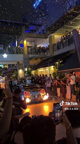 Nissan GTR R35: The Legendary Godzilla Unleashed