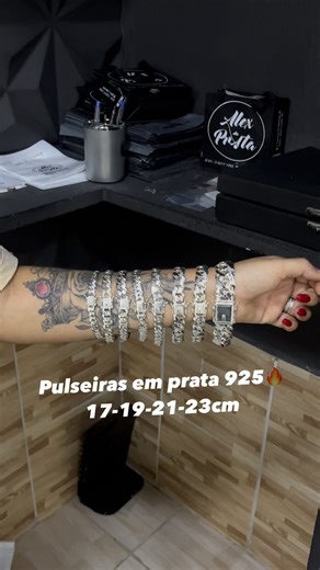 Alex_daPrata on Instagram: "Pulseiras fabricadas em prata 925 com garantia eterna na cor 💎 Do mais fino até o maior que cabe no seu pulso🫵🏼😎"