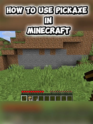 How to Use a Pickaxe in Minecraft ⛏️