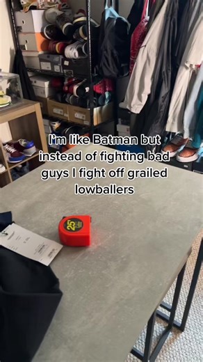 Dealing with Grailed Lowballers: A Reseller's Struggle