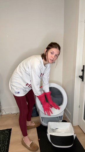 5.5K views · 25 reactions | Here’s an honest opinion and a small demo about how easy it is! #litterrobot #honestopinion #review | LambbChops | Facebook