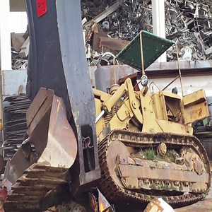 Bulldozer Scrapping By Scrap Shear Ci7000 | Sheeba Khan