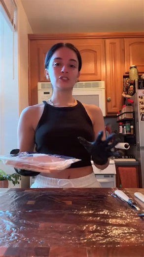 making the most delicious thin and crispy chicken cutlets, except i have a fear of uncooked chicken #imjustagirl #relatable | Kate jen