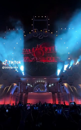 S2O Songkran Music Festival 2024: Closer by The Chainsmokers