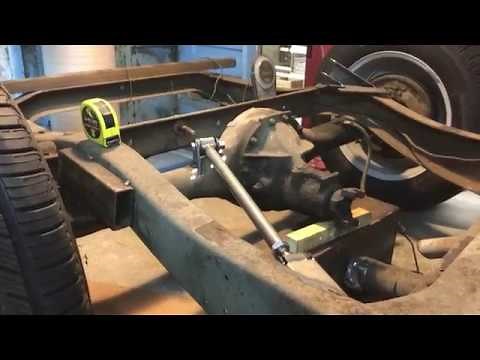 Triangulated Four Link Upper Bar Placement