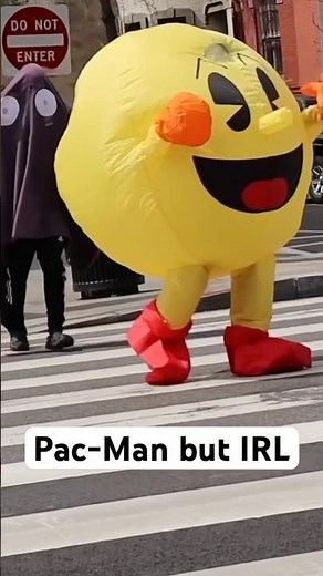 Pac-Man but it’s live-action and realistic #pacman #gaming