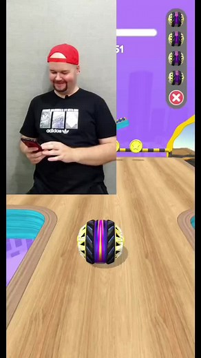 Mobile Game Review: Navigate the Colorful Obstacles