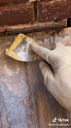 How to Use Durham's Water Putty for Wood Repair