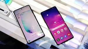 Hands On: Samsung's 'Lite' S10, Note 10 Trade Price for Wow Factor